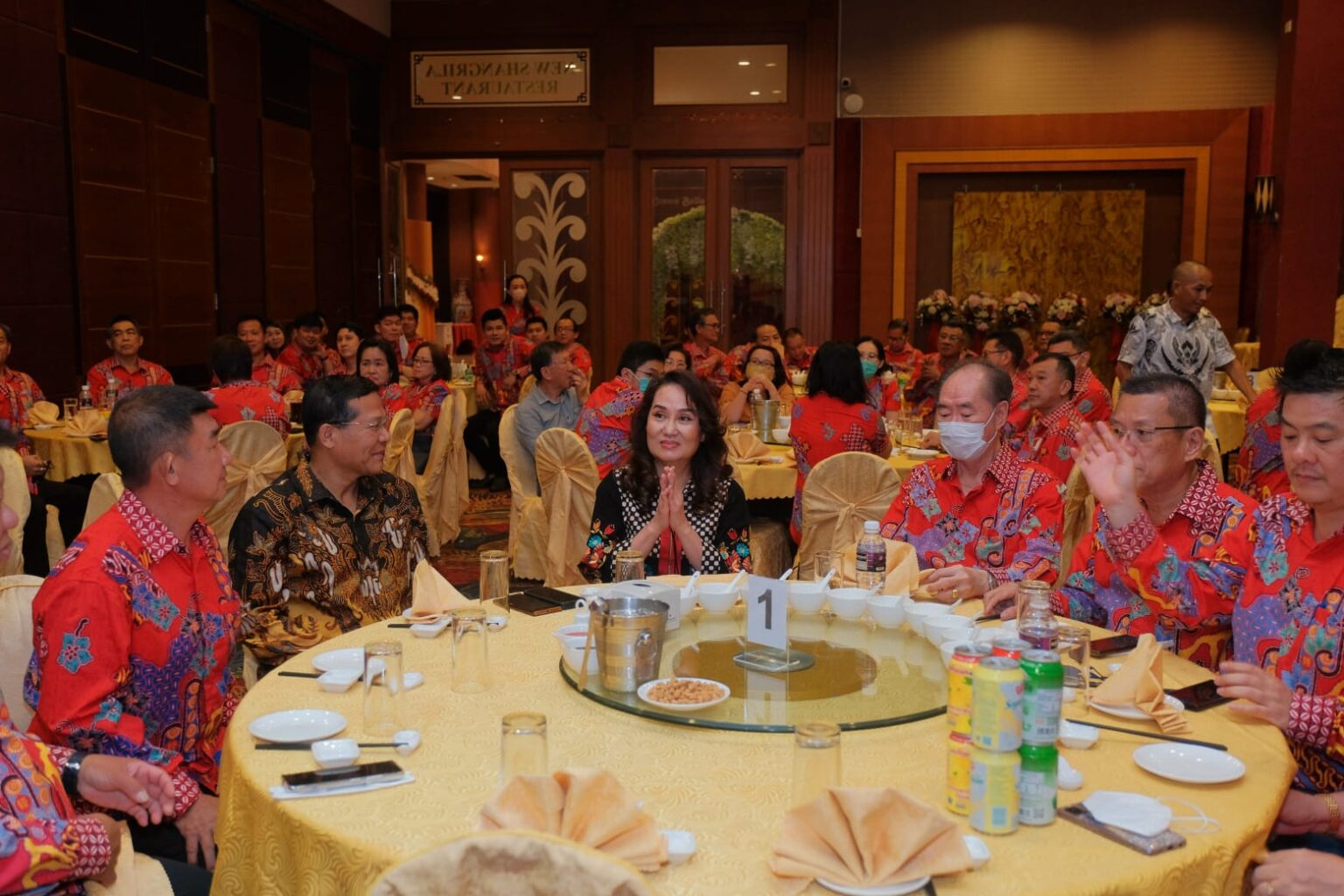 Cen Dan Kehangatan Perkumpulan Marga Tan Batam - angkaberita.id