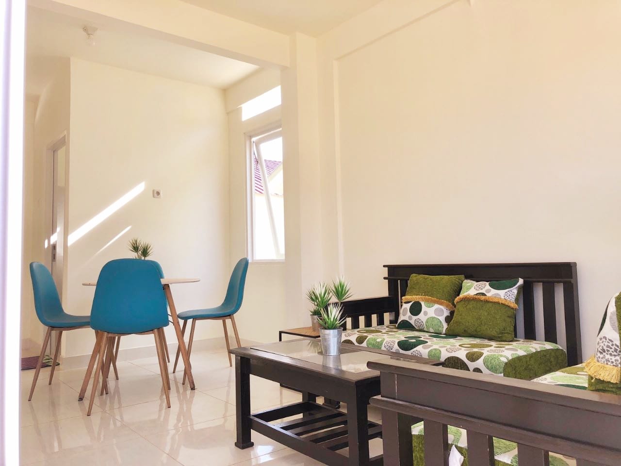 Melihat Isi Dalam Model Rumah Pengganti Korban Longsor Serasan Natuna ...